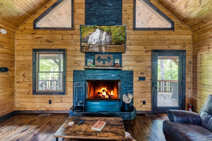 Trinity Hills Cabin | Peaceful Family Retreat - Mineral Bluff, GA