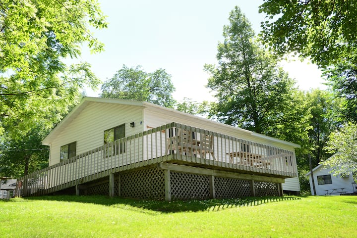 Seldom Inn - 4 Bedroom Cabin On The Lake Shore! - Cold Spring, MN