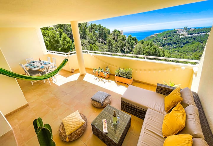 Cactus Apartment: Sea View, Pool, Terrace&hammock - Altea