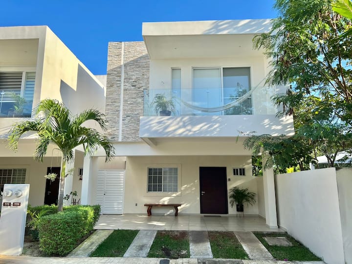 Luxury House - 3 Bed 3.5 Bath - Selvanova 3b - Playa del Carmen
