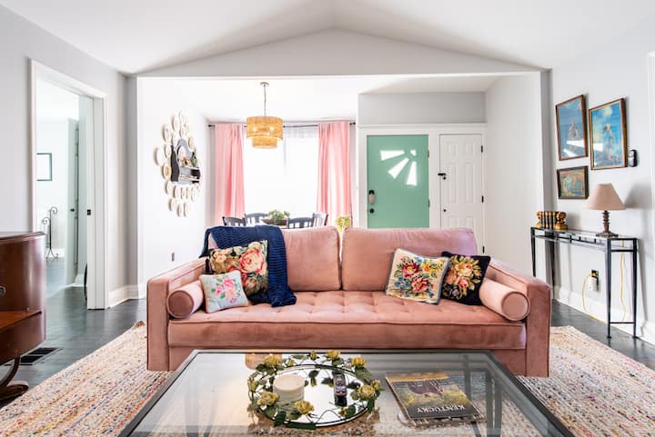 Highlands Bishop Cottage-walkable - Louisville, KY