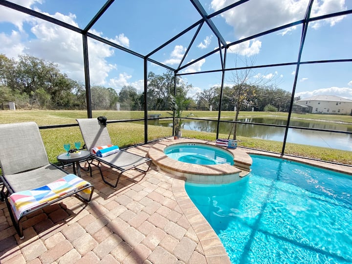 Cheerful 8-bedroom Villa With Pool - Kissimmee, FL