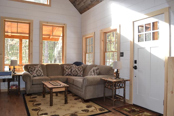 Brand New Cabin In The Adirondacks Near Whiteface Mountain! - Adirondack Mountains