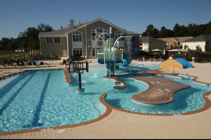 Colonies Resort Apartment Near Attractions - Williamsburg, VA