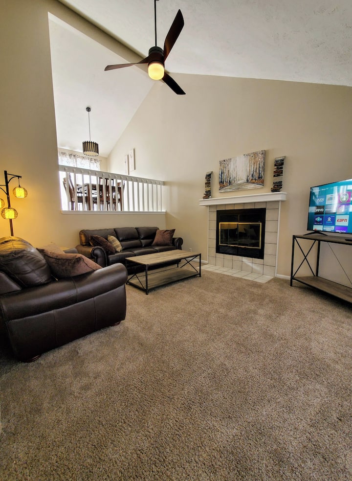West Omaha Gem Near Trails, Parks & Dining - Nebraska