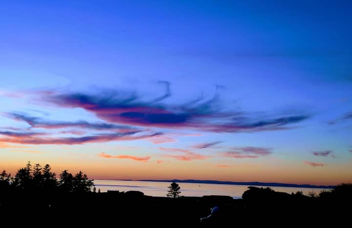 Water View Home Near Beach | West Beach | 3br - Coupeville, WA