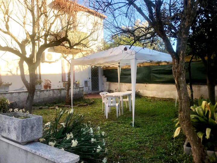 Charmant Appartement Avec Parking Privé - Rome