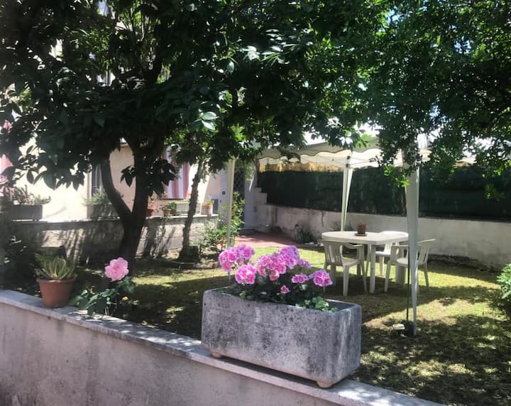 Casa Dei Melograni - Roma