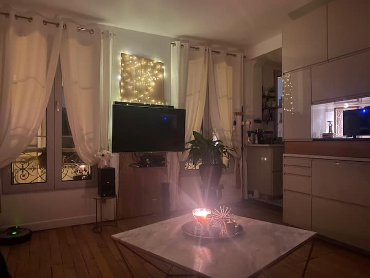 Paris : Superbe Appartement Avec Vue Sacré-coeur - Paris