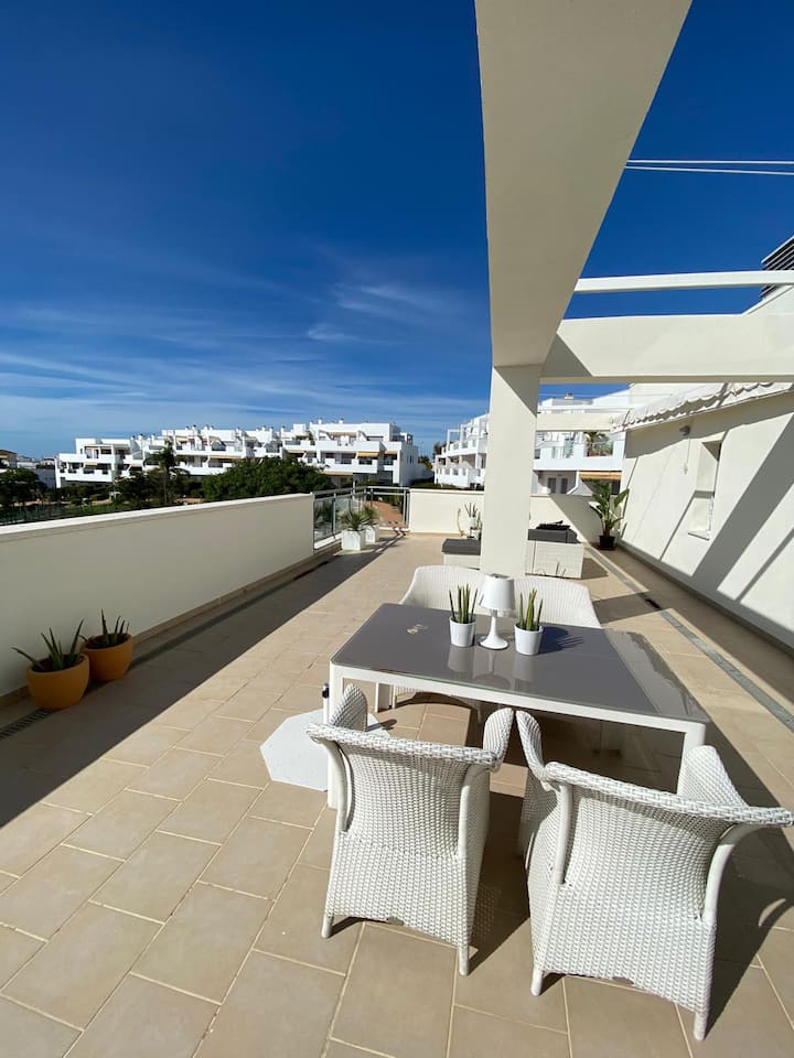 Schöne Wohnung Mit Großer Terrasse Und Pool - Conil de la Frontera