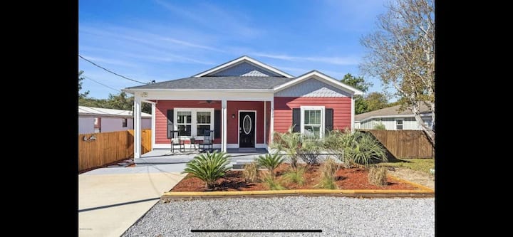 3 Br Perfect Beach House, Close To The Beach, Quiet Neighborhood, Near 30a - Panama City Beach, FL