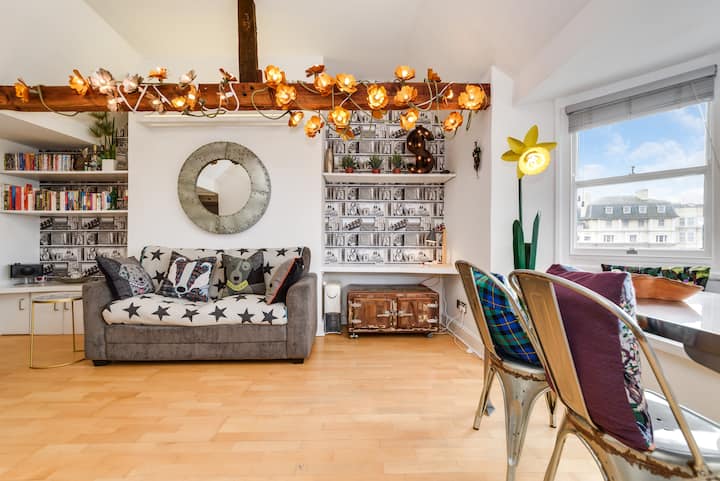 Cosy Penthouse Apartment By The Sea With Views - Brighton
