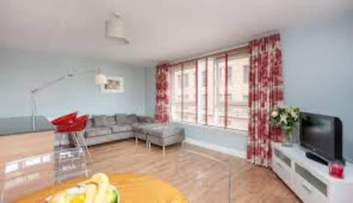 Glasgow City Centre  2 Bedroom Apartment - Glasgow
