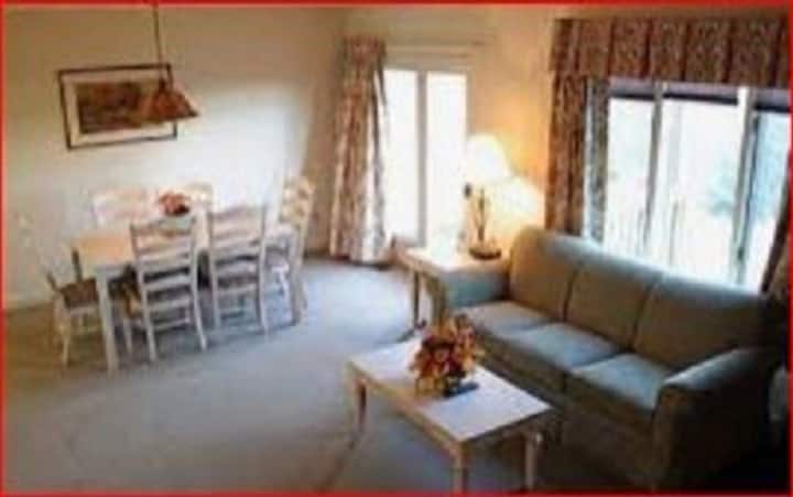 2 Bedroom 2 Bath Resort Villas In The Virginia Mts - Massanutten, VA