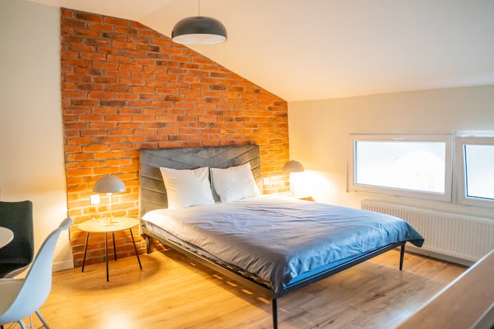 Moon Apartment Queen Size Bed - Warsaw