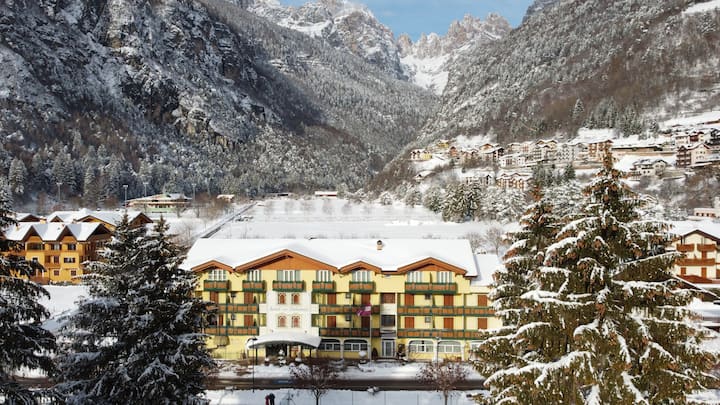 Alle Dolomiti Boutique Lake Hotel- Camera Comfort - Molveno