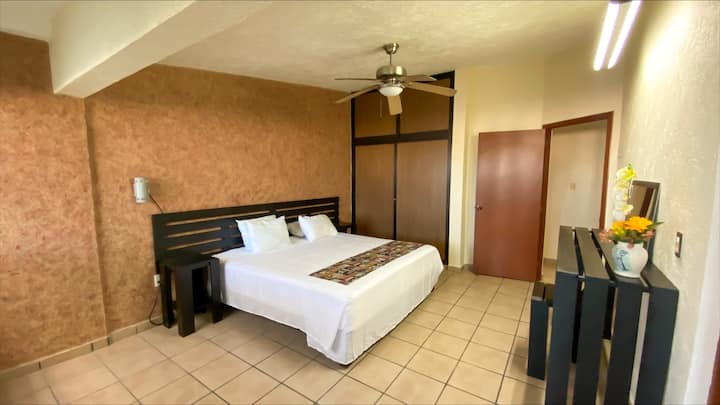 Espaciosa Casa Céntrica, Cómoda Y En Armonía - Heroica Veracruz