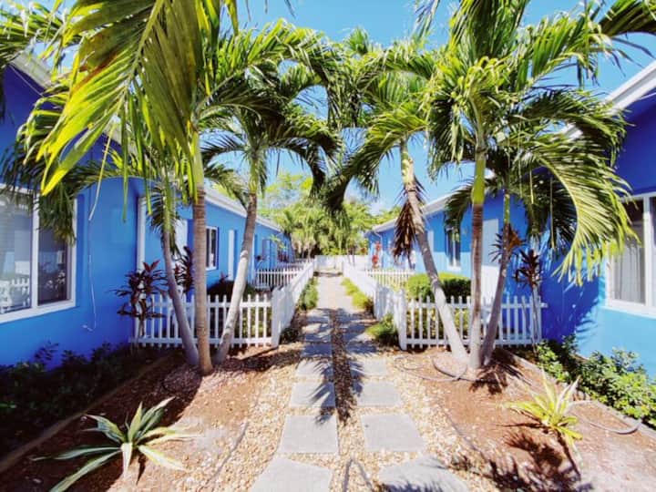 Cozy & Roomy 2 Bd Apt+ Pool-parking-kitchen+ - Fort Lauderdale, FL