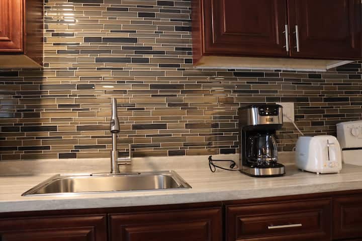 Lovely 2 Bedroom Apartment Near Downtown Ottawa - Gatineau