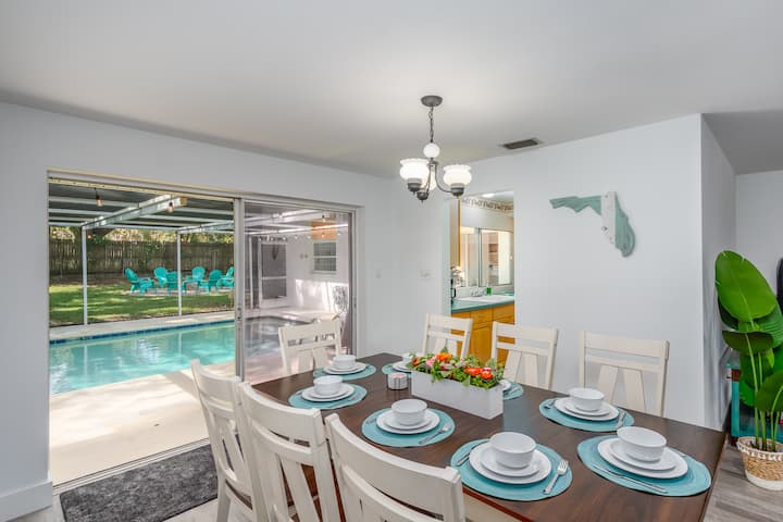 Lovely Home! *Heated* Pool, Firepit, King Beds - 清水市