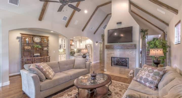 Brookside Beauty Close To All Tulsa Has To Offer. - Tulsa, OK
