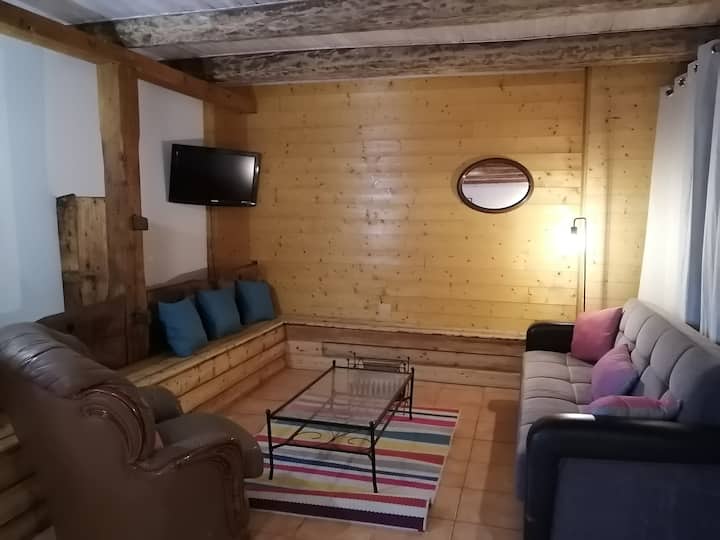 Appartement Rustique Au Coeur Du Domaine éQuestre - Super Besse