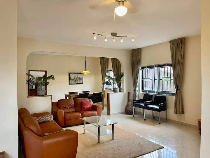 Four Bedroom Modern Apartment - Gbane House Estate - Freetown