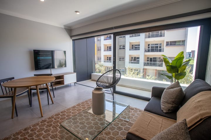 The Space To Be @ Gateway - Teal Tranquility - Umhlanga