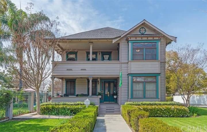 Large 900 Sq. Ft Adu Studio Detached Resort Like - Anaheim