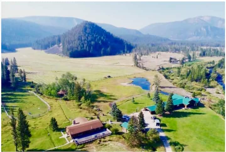 Wise River Vacation Rentals & Homes - Montana, United States | Airbnb