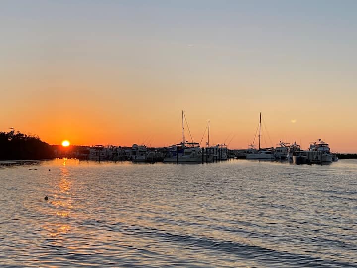 Breathtaking Sunsets!
Florida Keys Chic Townhouse - Islamorada, FL