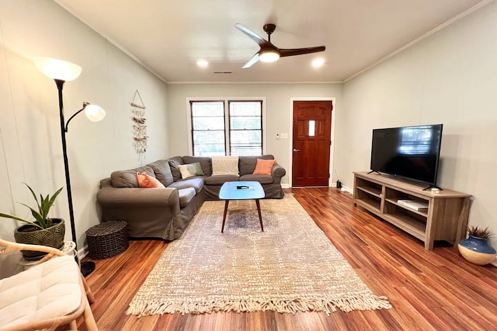 3 Bed Riverland Terrace Centrally Located In Chs - Charleston, SC