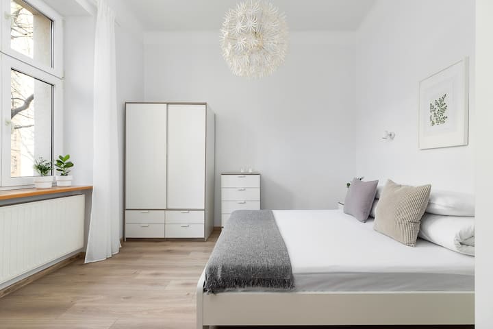 1 Bedroom Apartment - Ludwika Zamenhofa 6 Street - Krakkó
