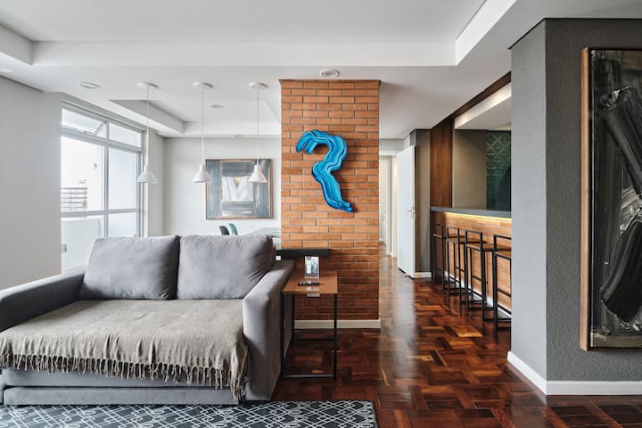 Ruy201 - Apartamento Central Com Vista Espetacular - クリティバ