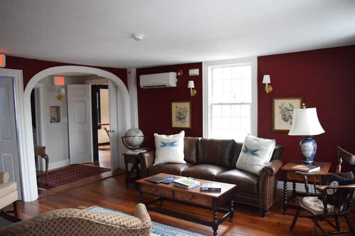 Entire House-dragonfly Inn At Deans Mill Farm - Stonington, CT