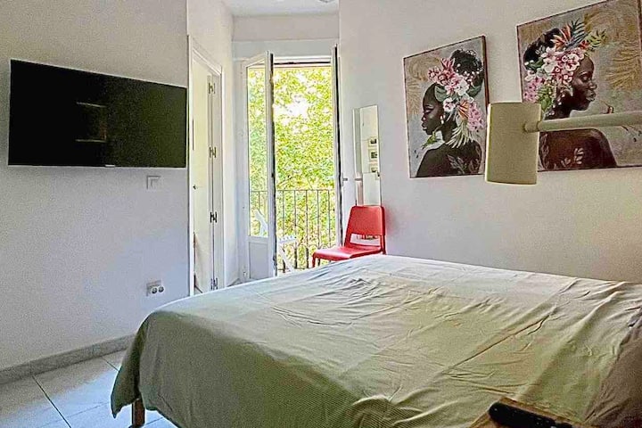 Doubleroom Retiro/atocha Station. Lot Of Privacy - Madrid