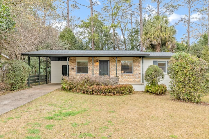 ★Beautiful 3br/2ba Home Close To Fsu Stadium★ - Tallahassee, FL
