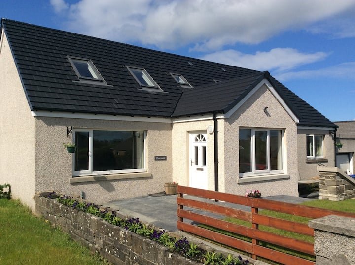 Triple Room - 1 Double & 1 Single, In Kirkwall - Kirkwall
