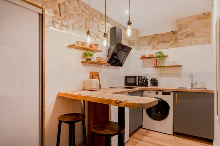 Cozy 1br Flat W/ Parisian Touch - Steps To Odéon - Paris