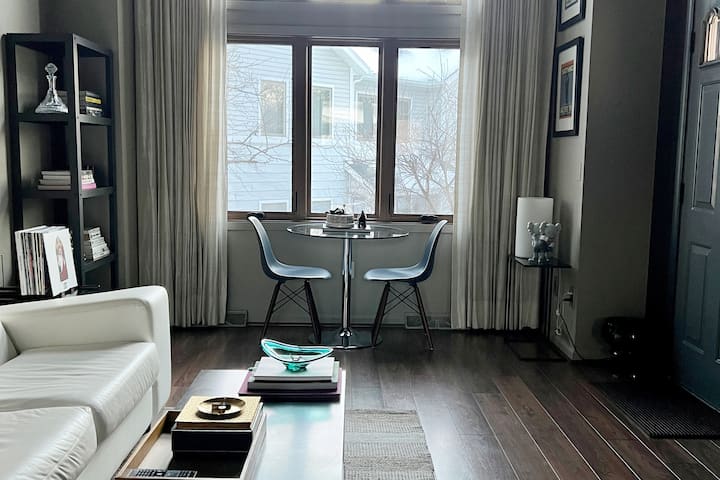 Beautifully Curated Loft: Cornhill + Downtown - Rochester, NY