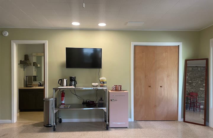 Stylish Studio With Campus View Too! - San Marcos, TX