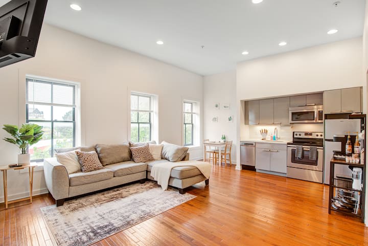 "The Hidden Gem"-spacious 1bd1bth-longtermstay - Baltimore, MD