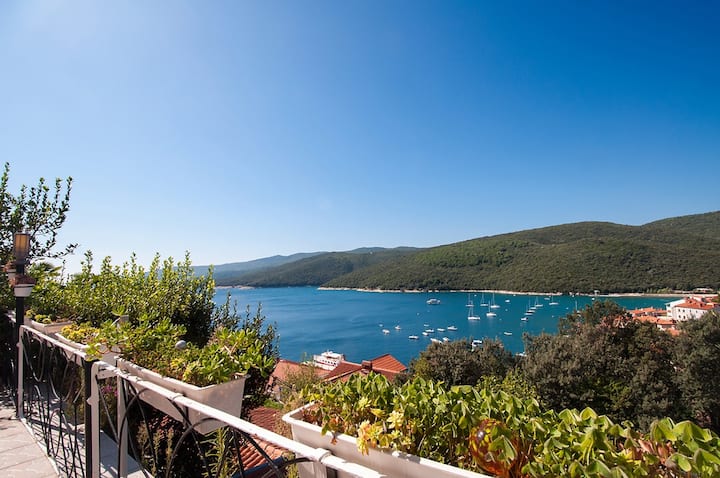 Sea View Apartment For 4, Near The Center And Sea - Rabac