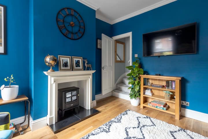Cheerful 1-bed Townhouse In Central Leicester - Leicester
