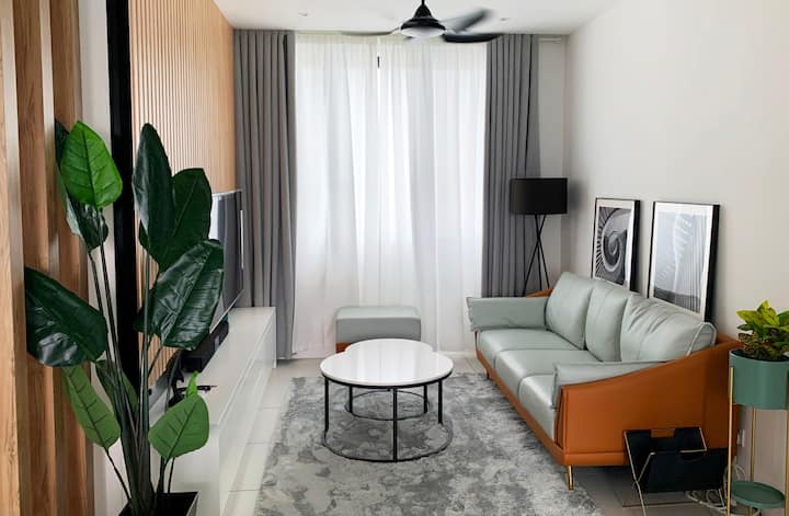 Designer's Unit @ Prime Location - Sarawak