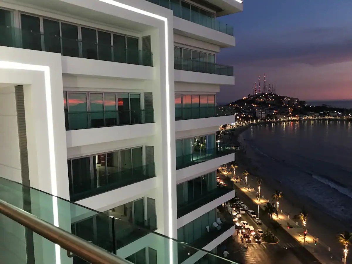 Oceanfront & super location Torre Eme condo - Condominiums for Rent in ...