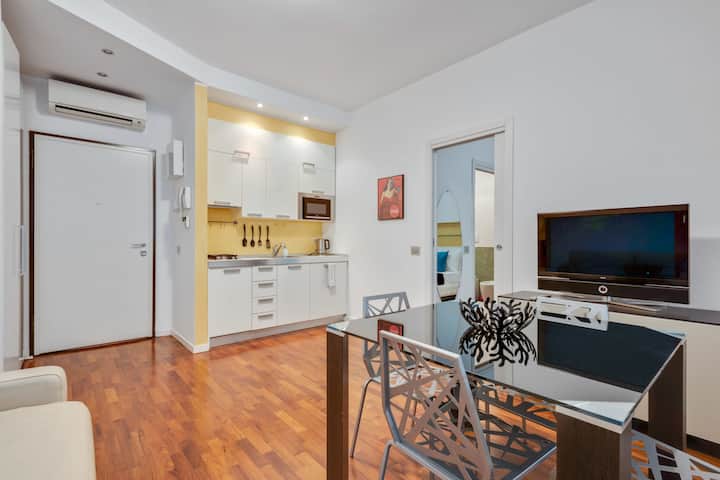 Amazing Apt In P.ta Venezia (10 Mins From Duomo) - Milaan