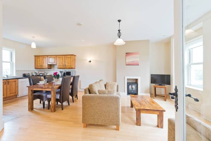 *Cleaner, Safer And Cheaper Than Hotels* - Lisdoonvarna