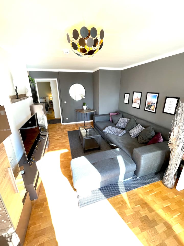 Hochwertig Möblierte Wohnung In Berlin-spandau - Dallgow-Döberitz