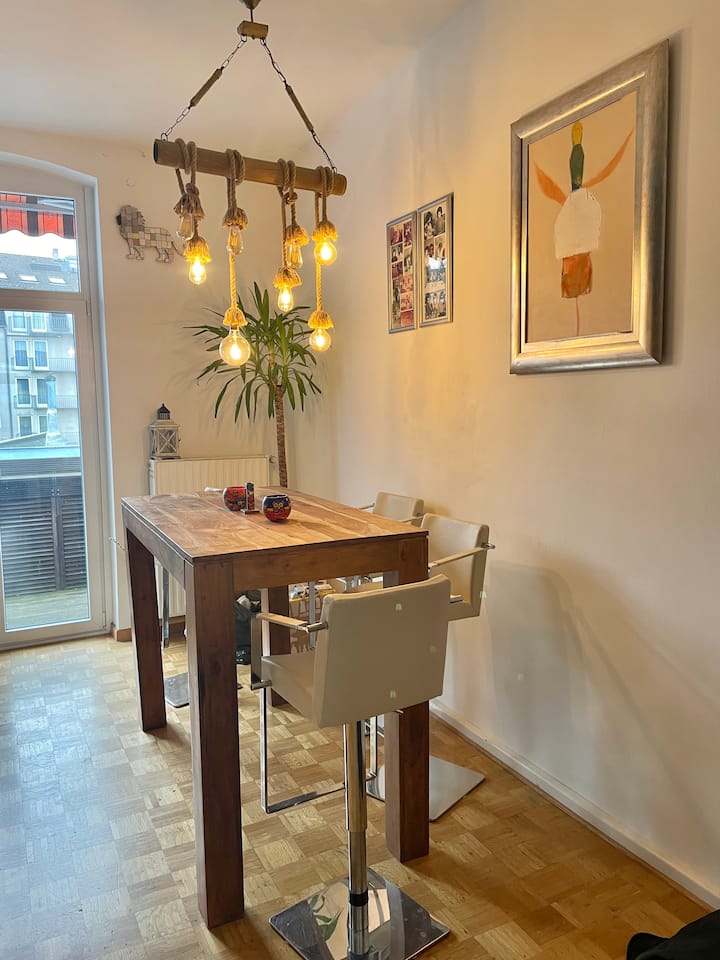 Cozy, Central Apartment In Düsseldorf - Düsseldorf